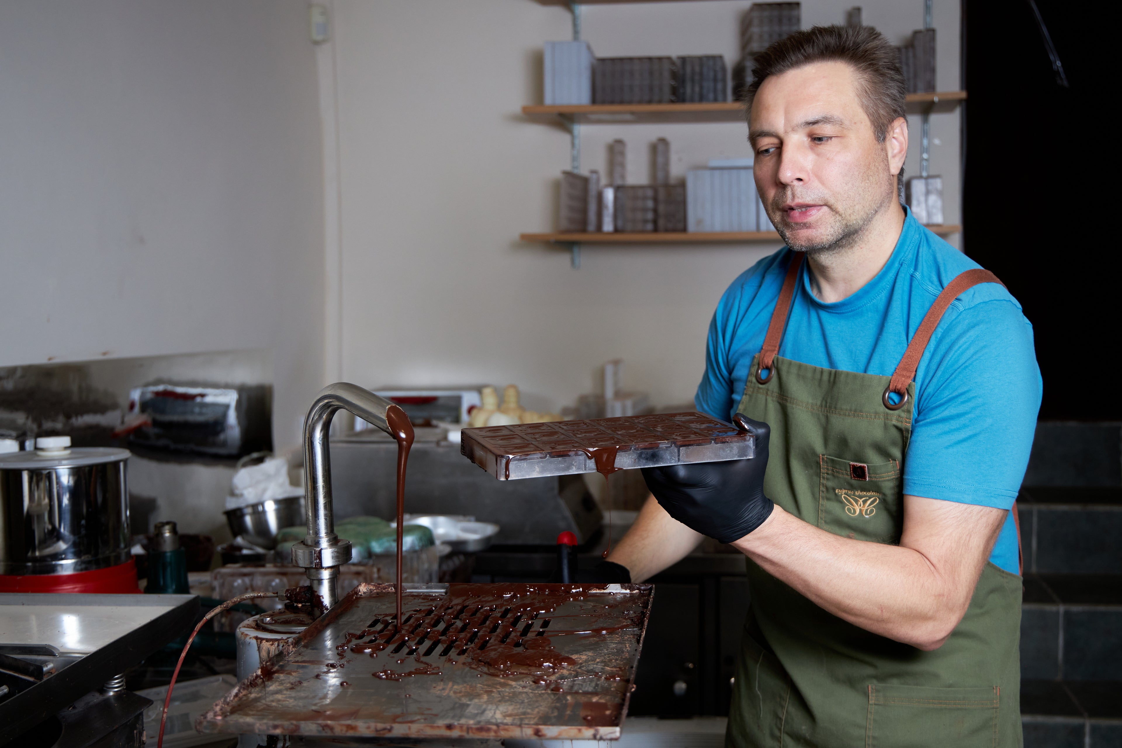 Chocolate making process – Cyprus Chocolates